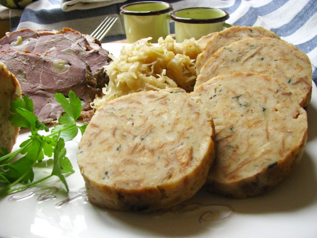 Základná žemľová knedla | Míniny recepty